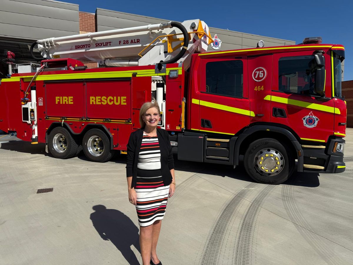 Lovell welcomes arrival of new pumper platform fire truck in Shepparton