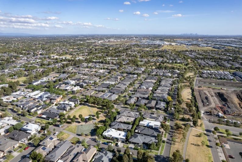 Lovells calls for urgent start to Wollert rail extension feasibility study